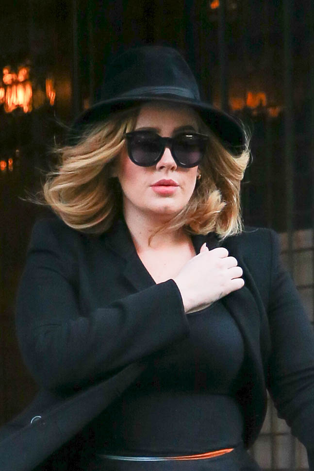 Adele in NYC in advance of 25 promotion|Billboard declares 21 greatest ...