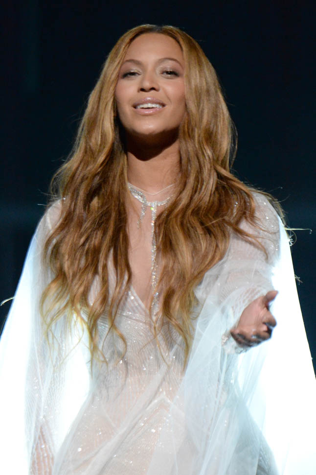 Beyonce married herself at the 2015 Grammys|Lainey Gossip Entertainment ...