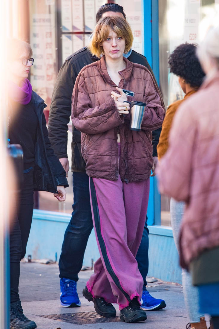 Blake Lively the B-movie queen in All I See Is You movie review