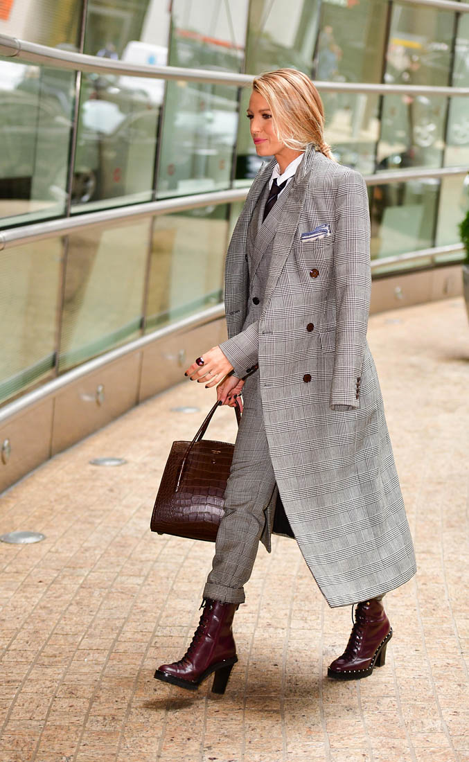 Blake Lively changes outfit multiple times while promoting All I See Is ...