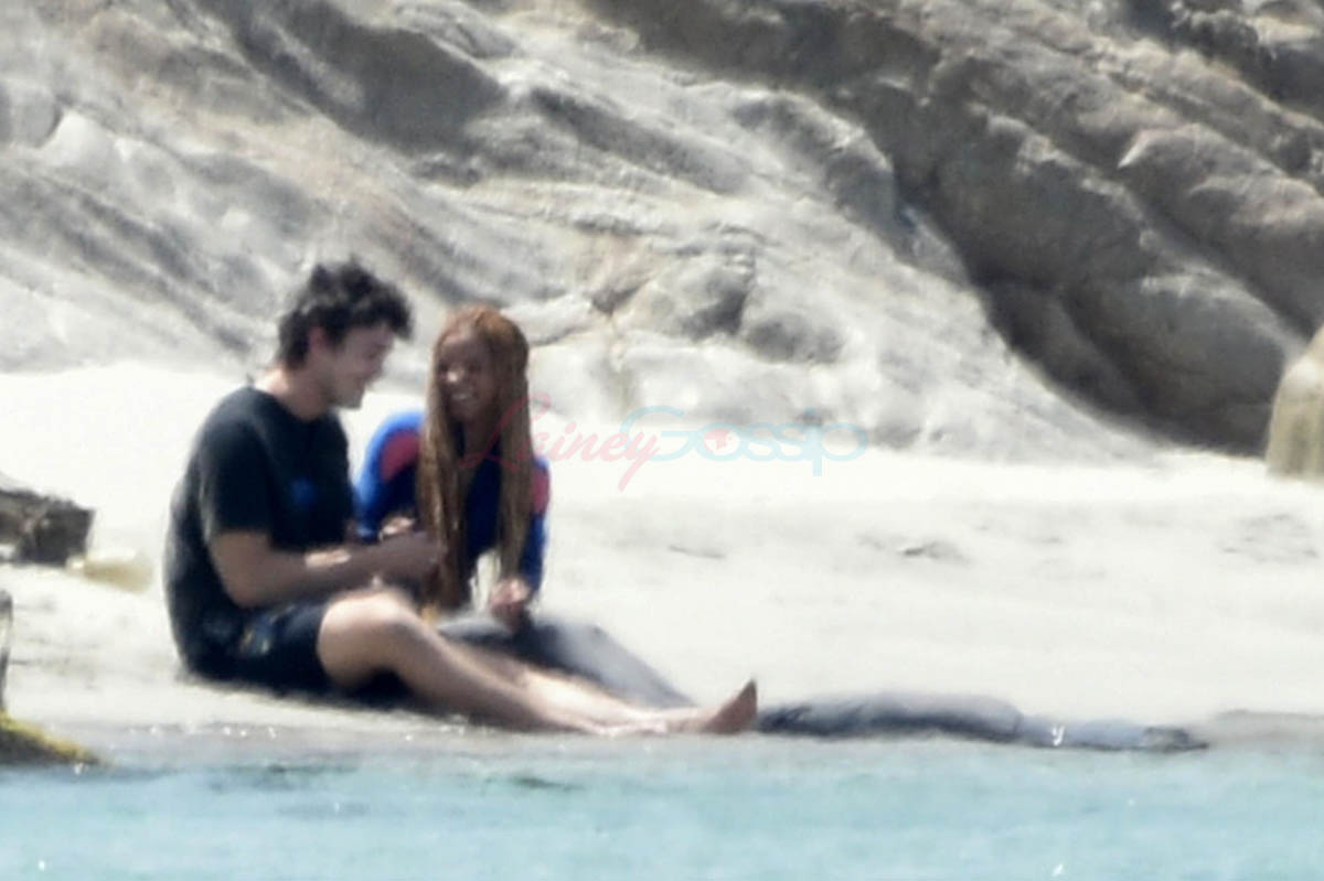 First look at Halle Bailey as Ariel on set of The Little Mermaid after ...