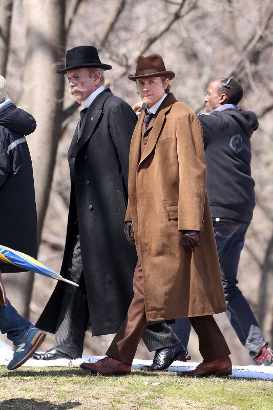 Charlie Hunnam and Tom Hiddleston in Toronto for Crimson Peak|Lainey ...