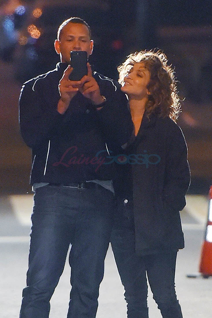 Jennifer Lopez and Alex Rodriguez take selfie with their eyes closed ...