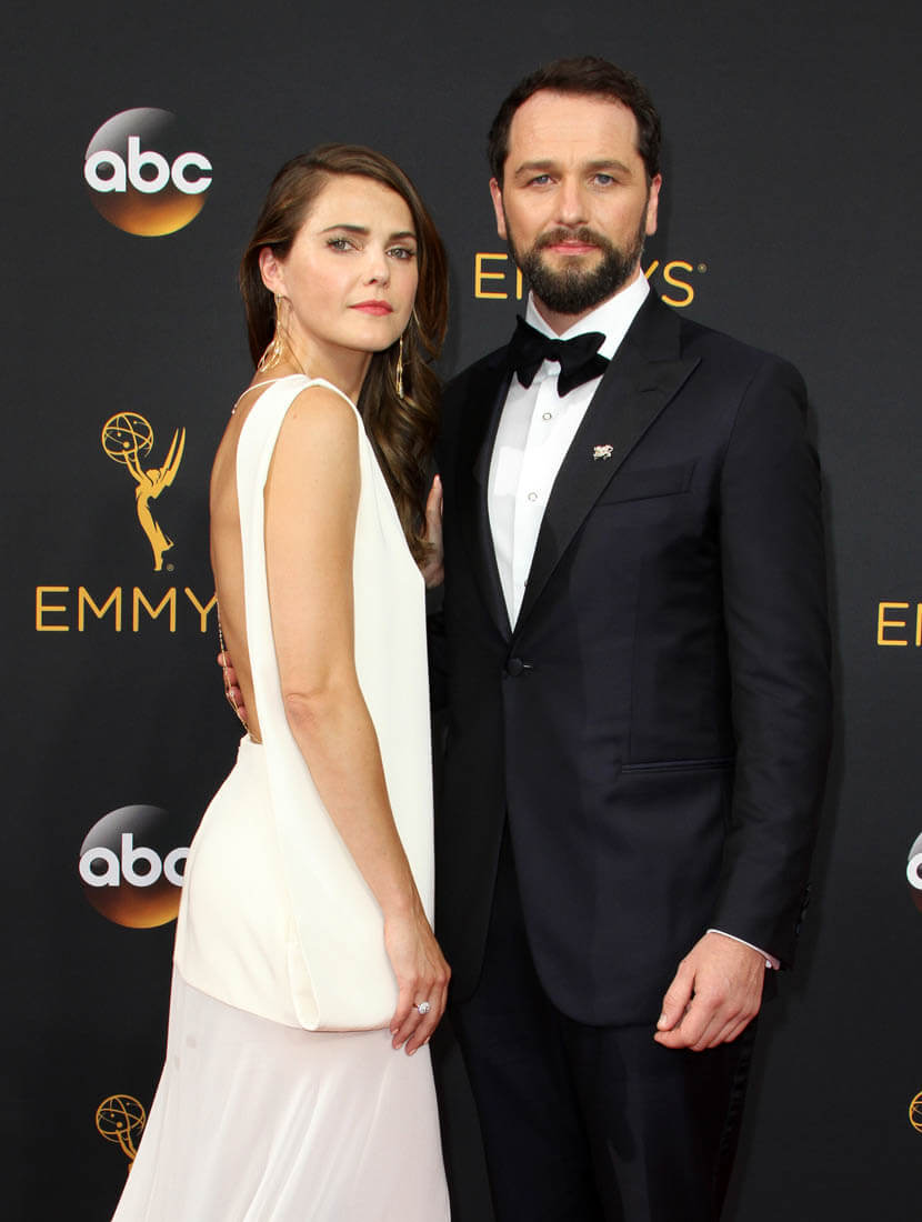 Keri Russell and Matthew Rhys snubbed at the 2016 Emmy Awards for The ...