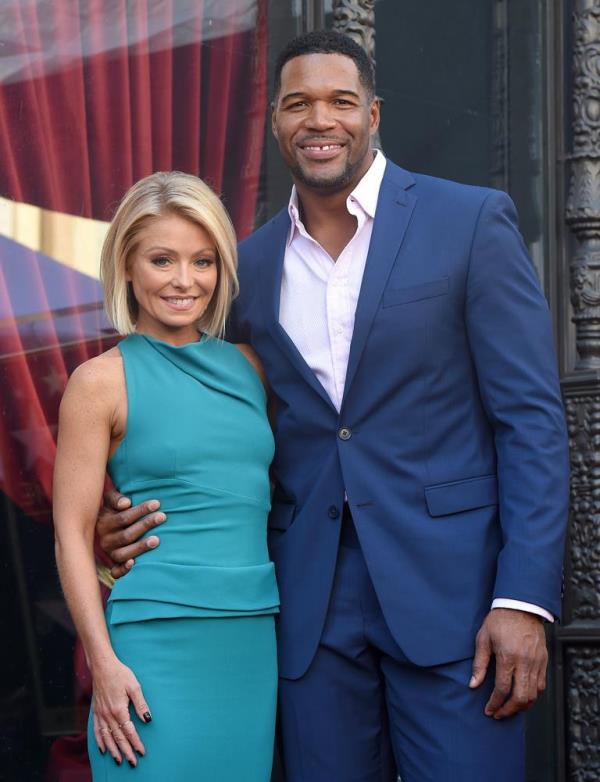 Kelly Ripa takes time off work after Michael Strahan announces exit ...