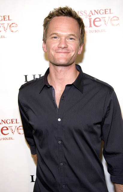 Neil Patrick Harris on Saturday Night Live Doogie theme and Two First Names