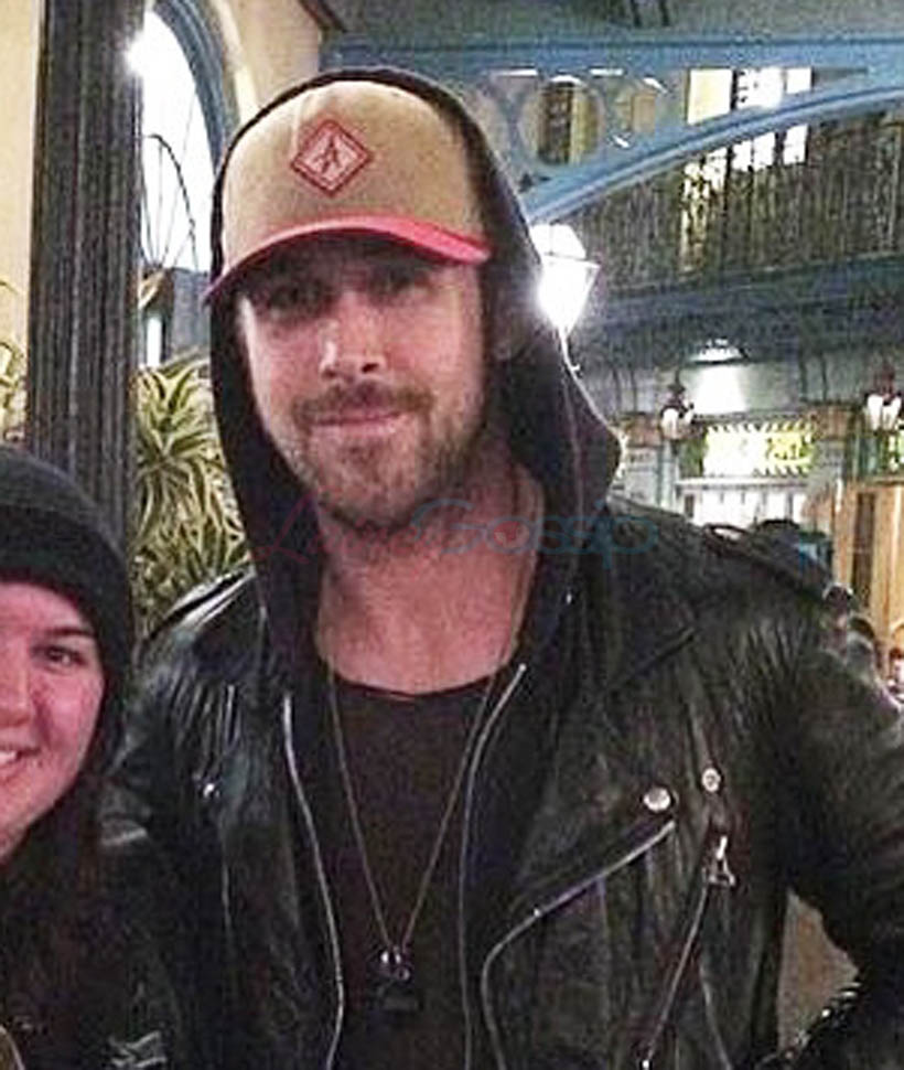 Ryan Gosling at Disneyland with Guillermo del Toro|Lainey Gossip ...