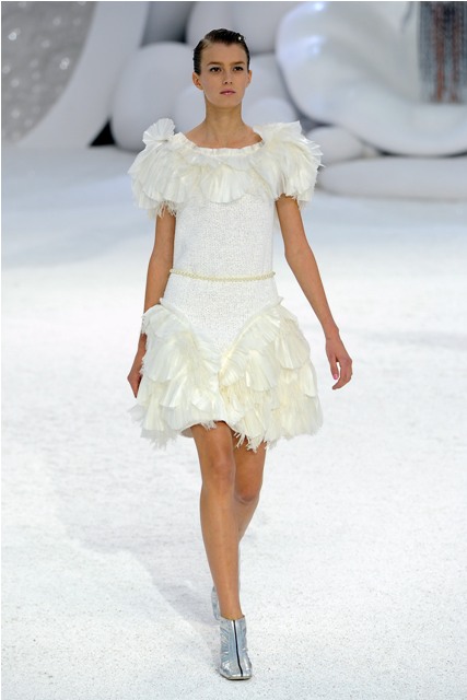 Lainey Gossip Entertainment Update|Chanel Spring Summer 2012 presented ...